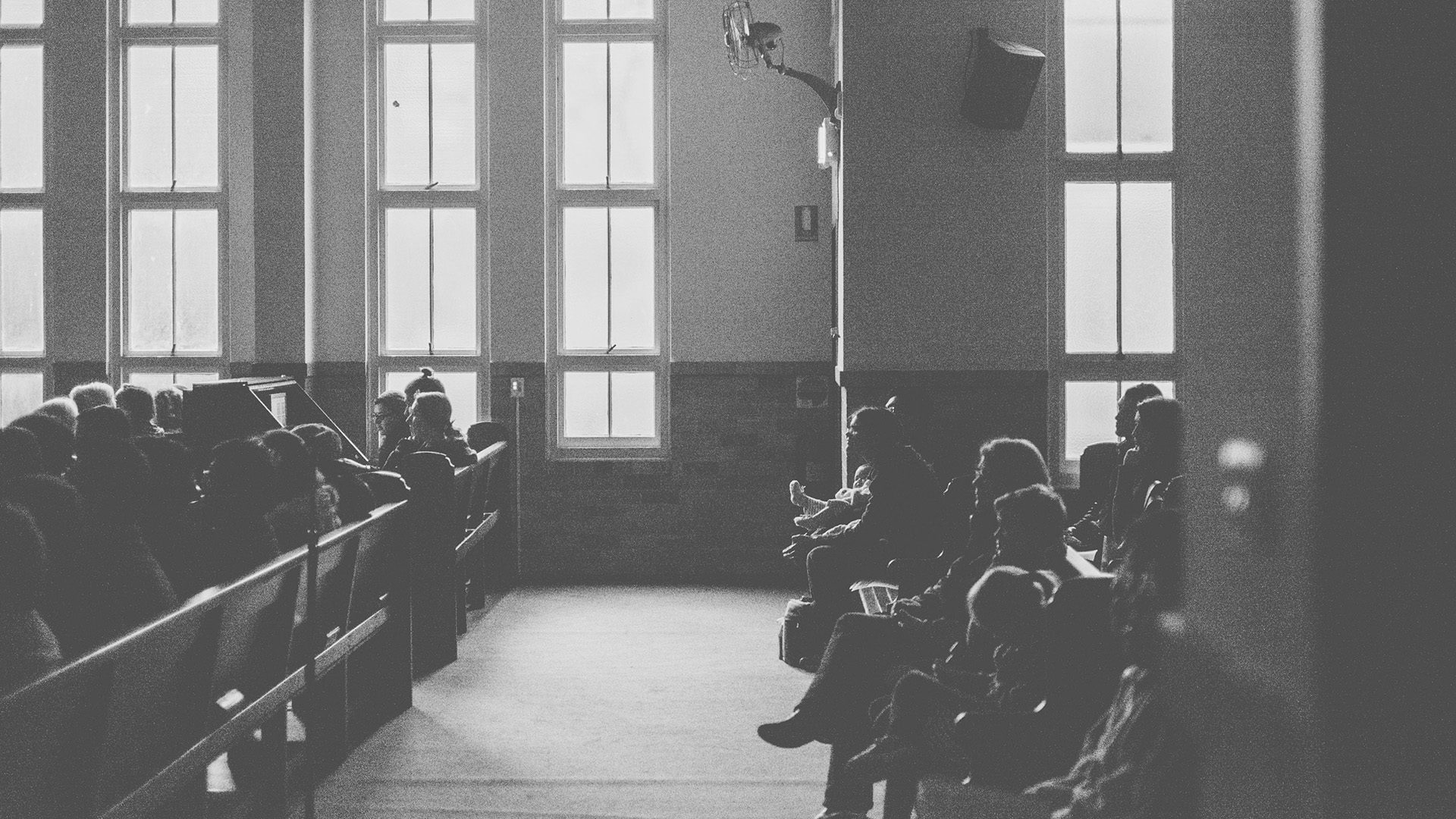 福音解决了哥林多教会中的十个问题