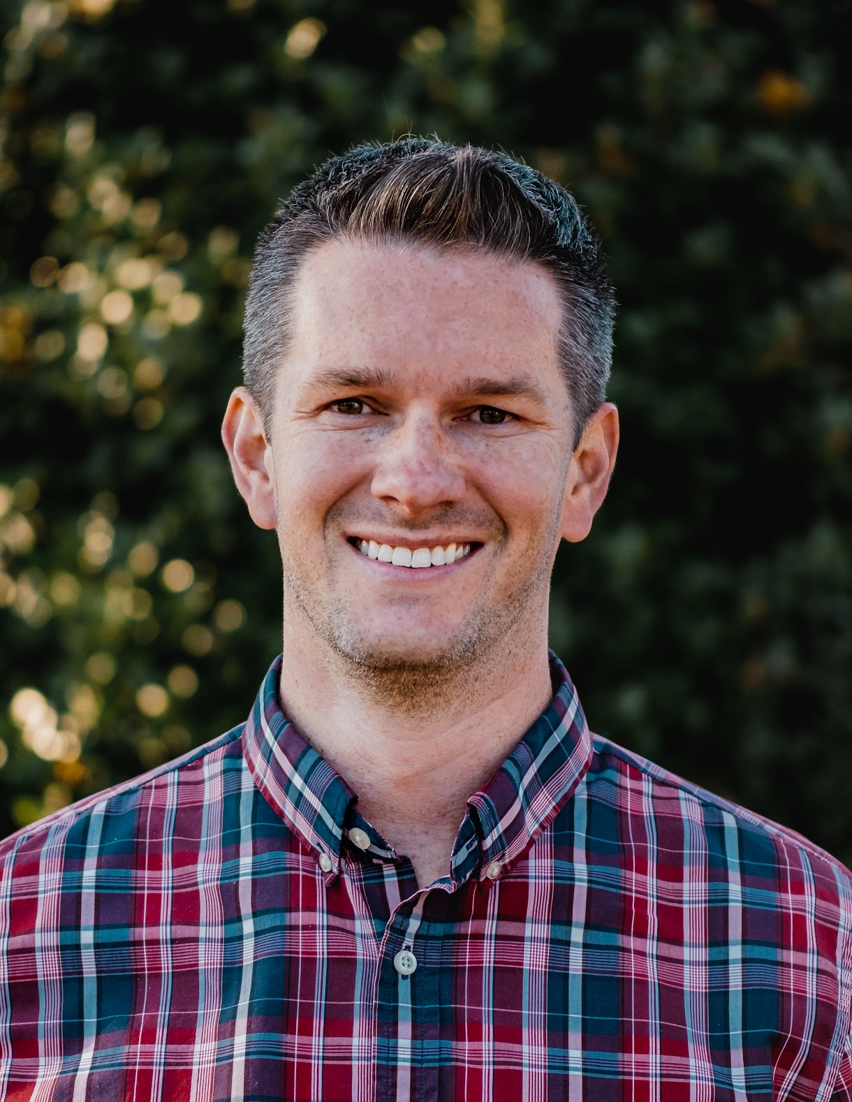 福音联盟 - 作者简介 - Matt Smethurst