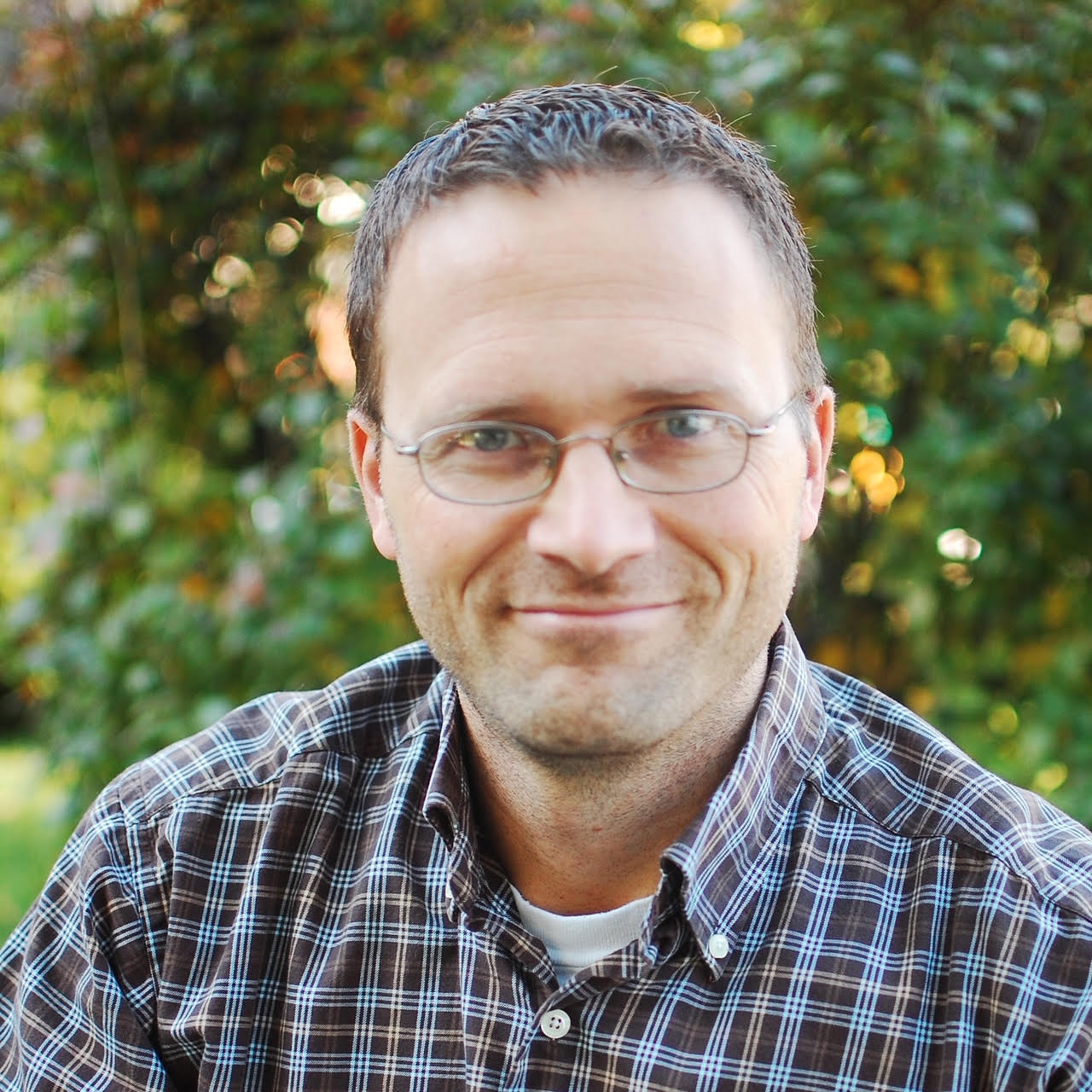 福音联盟 - 作者简介 - Dan Olson