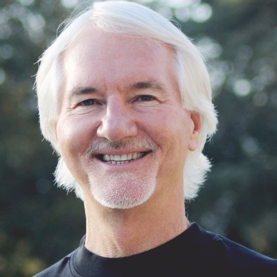 福音联盟 - 作者简介 - Chuck Olson