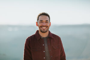 福音联盟 - 作者简介 - Caleb Davis